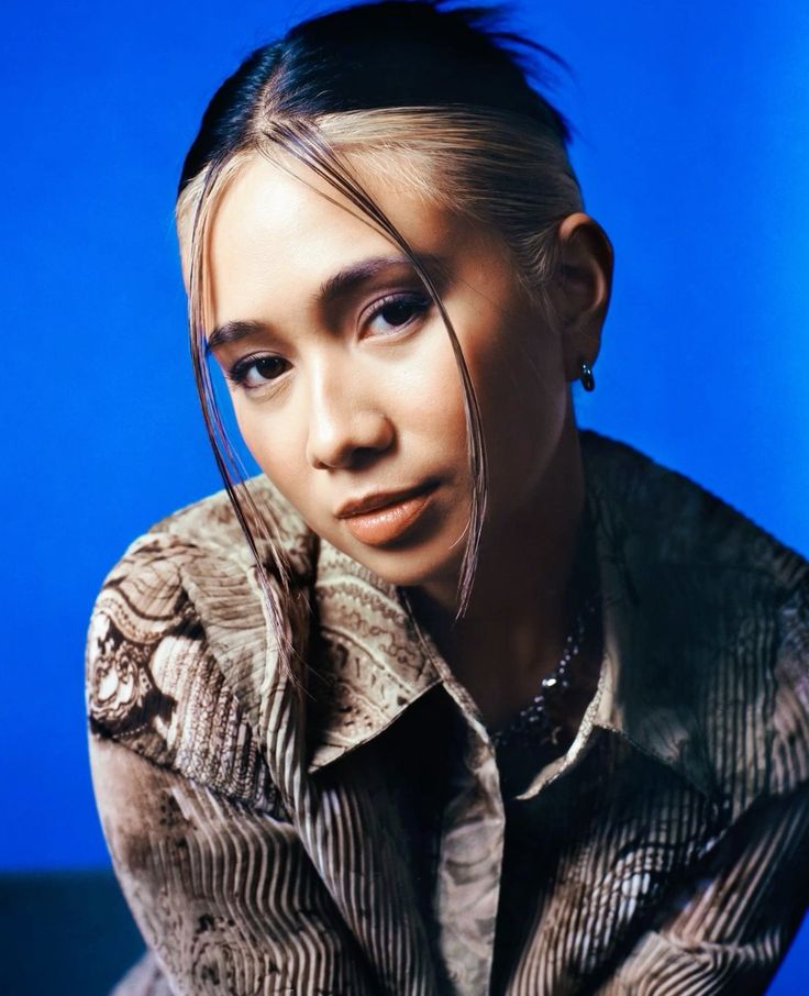 ALOKA Presents NIKI BUZZ World Tour 2025: Jakarta Becomes a Special ...