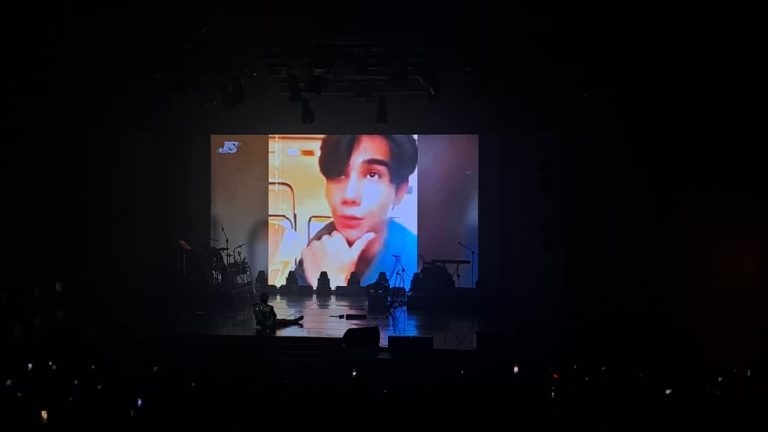 Jeff Satur’s “Red Giant” Concert in Jakarta Turns Emotional Thanks to ...